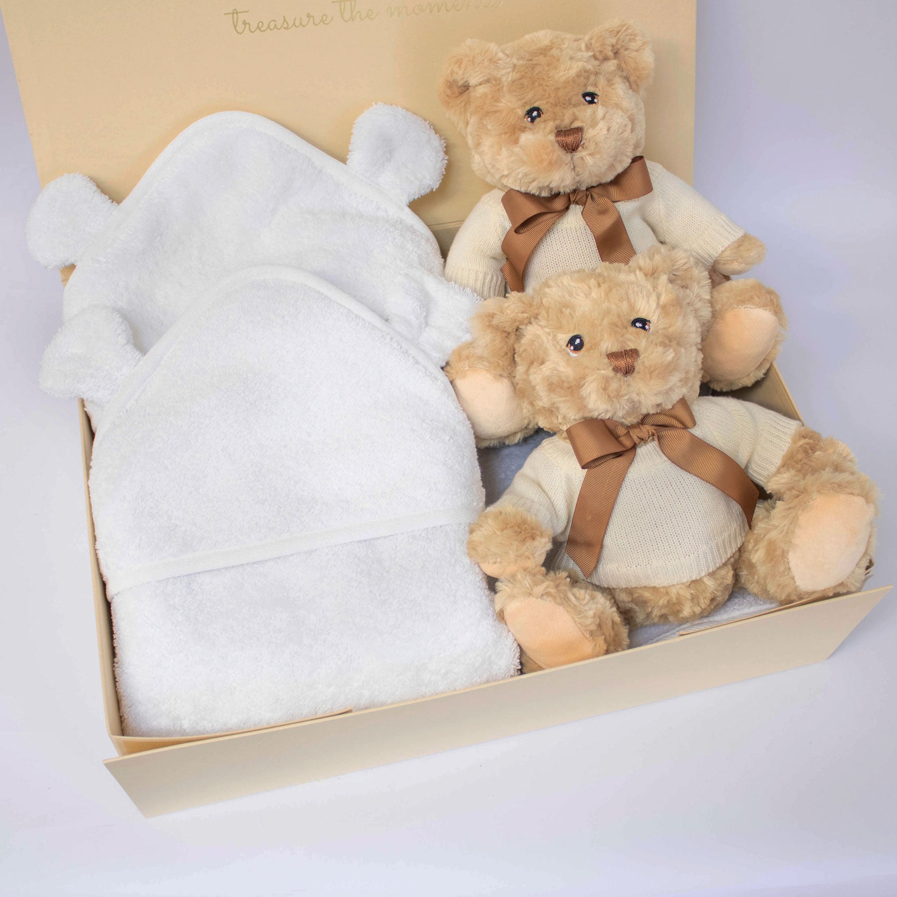 Twin neutral teddy and towel gift set – The Baby Gifting Company